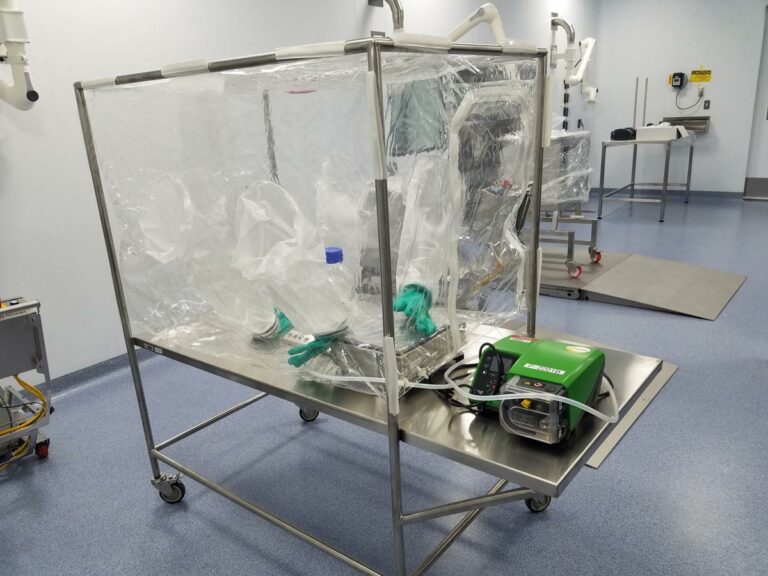 Glovebags and Flexible Containment Systems | FabOhio, Inc.